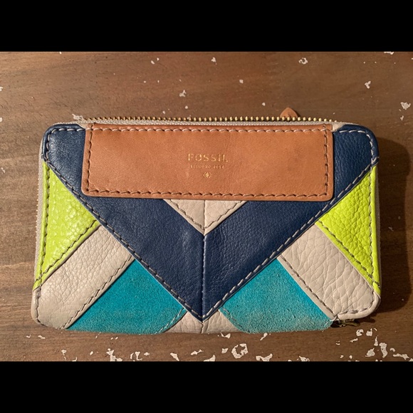 Bags | Fossil Wallet | Poshmark